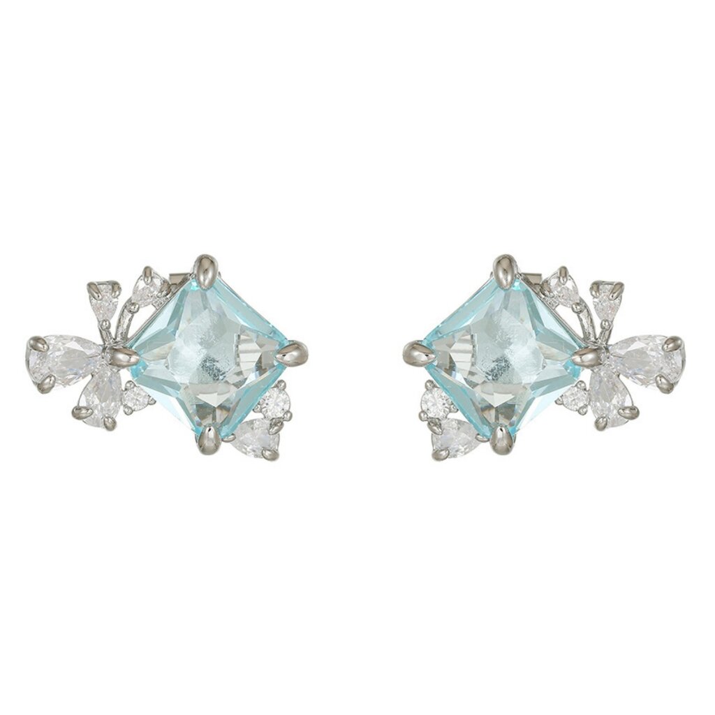 Серьга-клипса с синим камнем и бабочкой