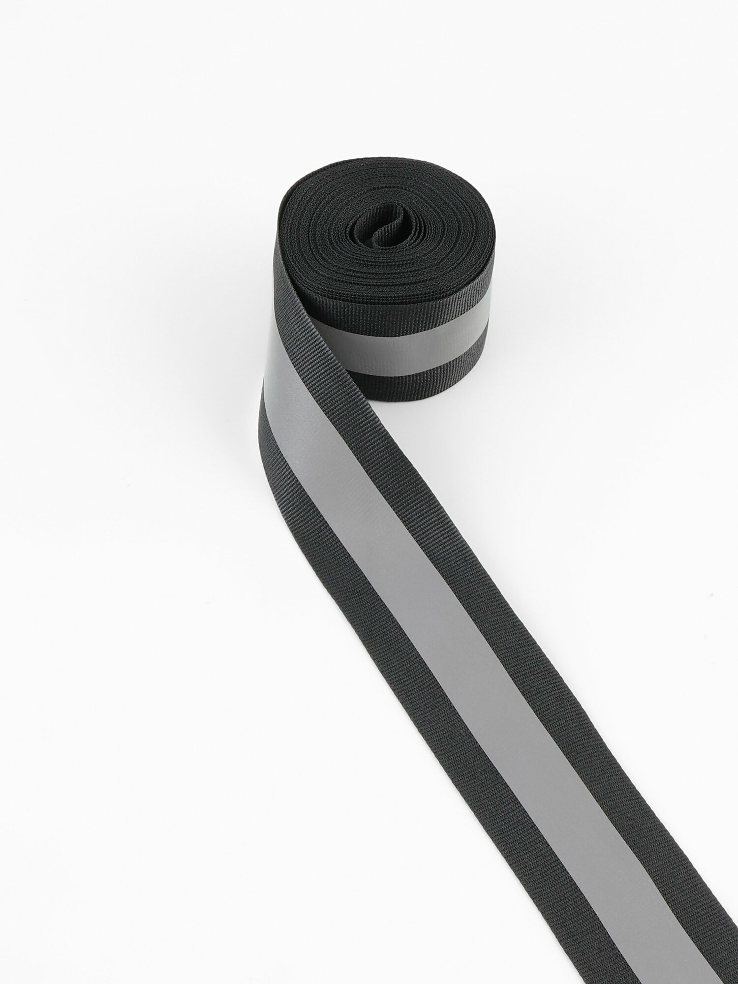 Светоотражающая лента стропа, 40 мм, 5+-1 м, чёрная, тематика: полоски, полоса