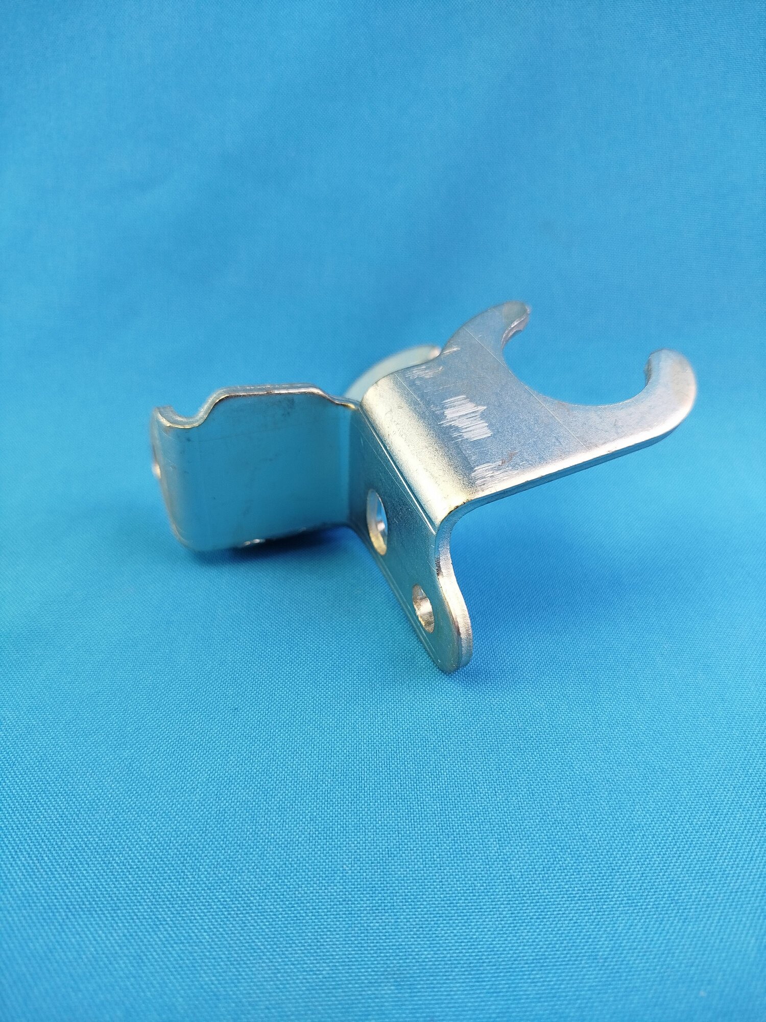 Кронштейн крепления троса КПП "ВАЗ"для а/м Калина, Гранта в сборе (21901-1703243-21)