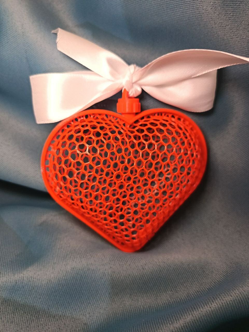 Шкатулка "Сердце", ручная работа, пластик, красная, 10x10x10см