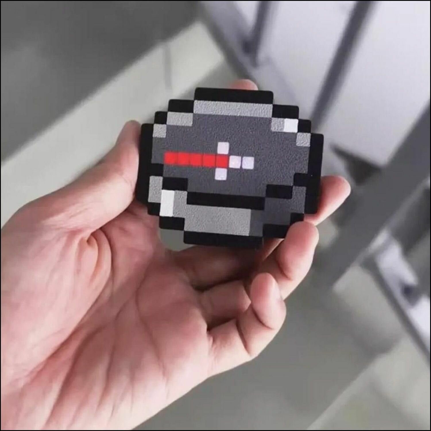 Майнкрафт игрушки- Компас магнитный туристический. Детский аксессуар в стиле Minecraft - креативный подарок для мальчиков.