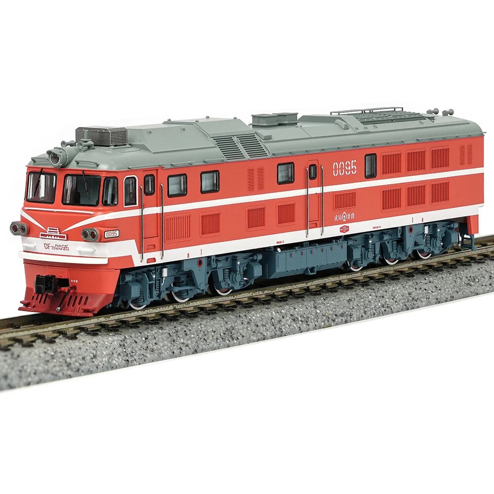Локомотив DF7D 1:160, цвет DF7D-0095