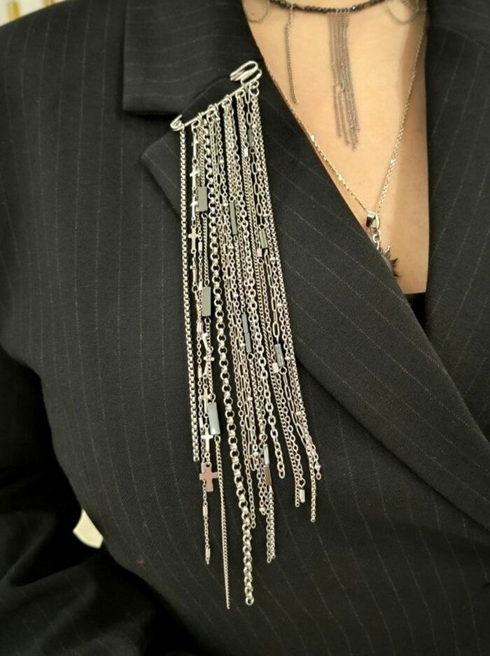 Брошь, гематит