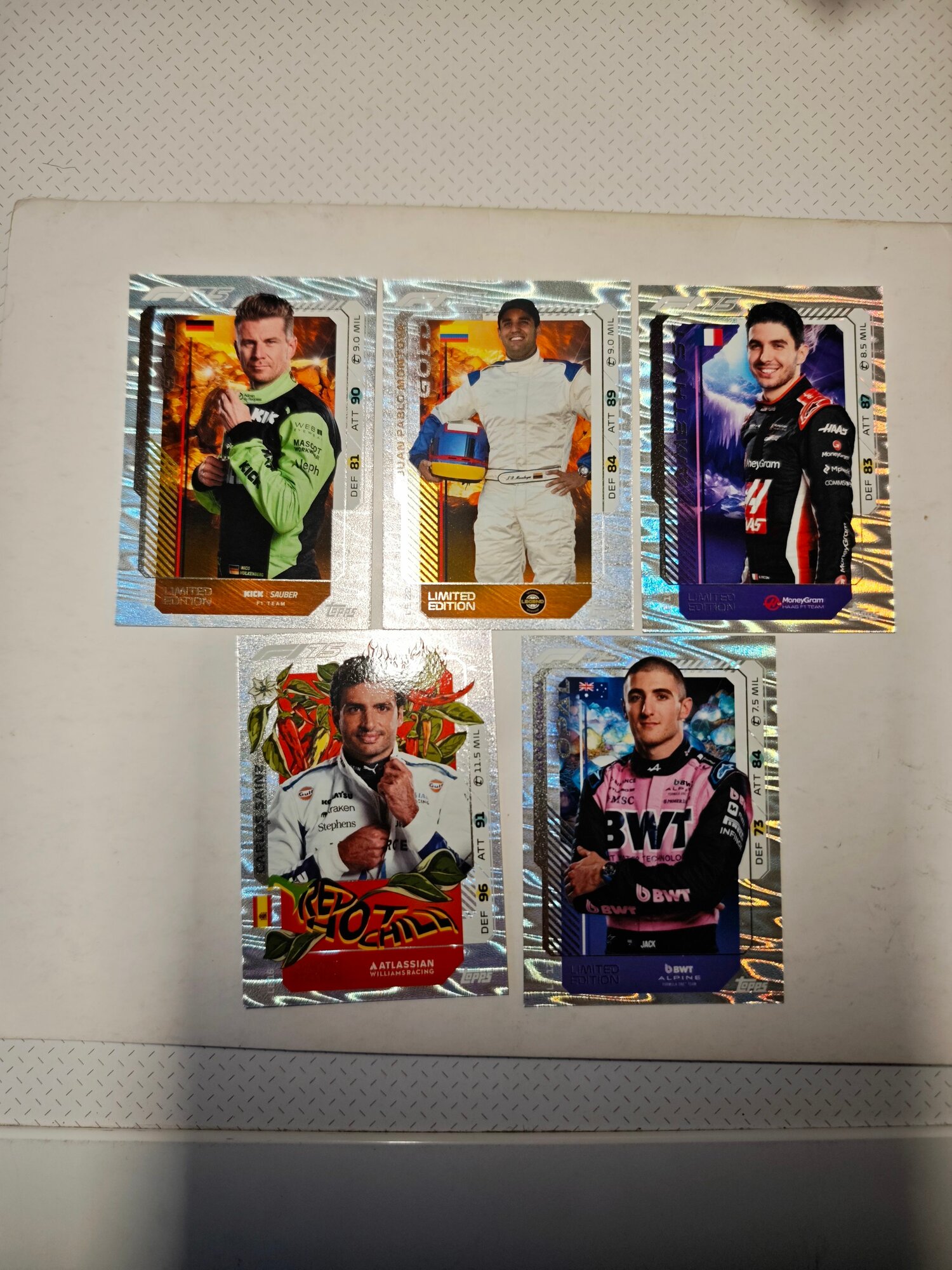 Набор коллекционных карточек Topps Turbo ATtax Refraction 2025 года (5 карточек)