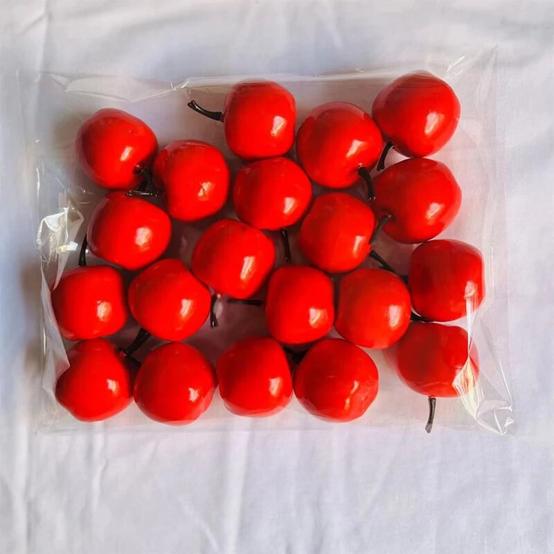 Красные искусственные яблоки, 20 шт.