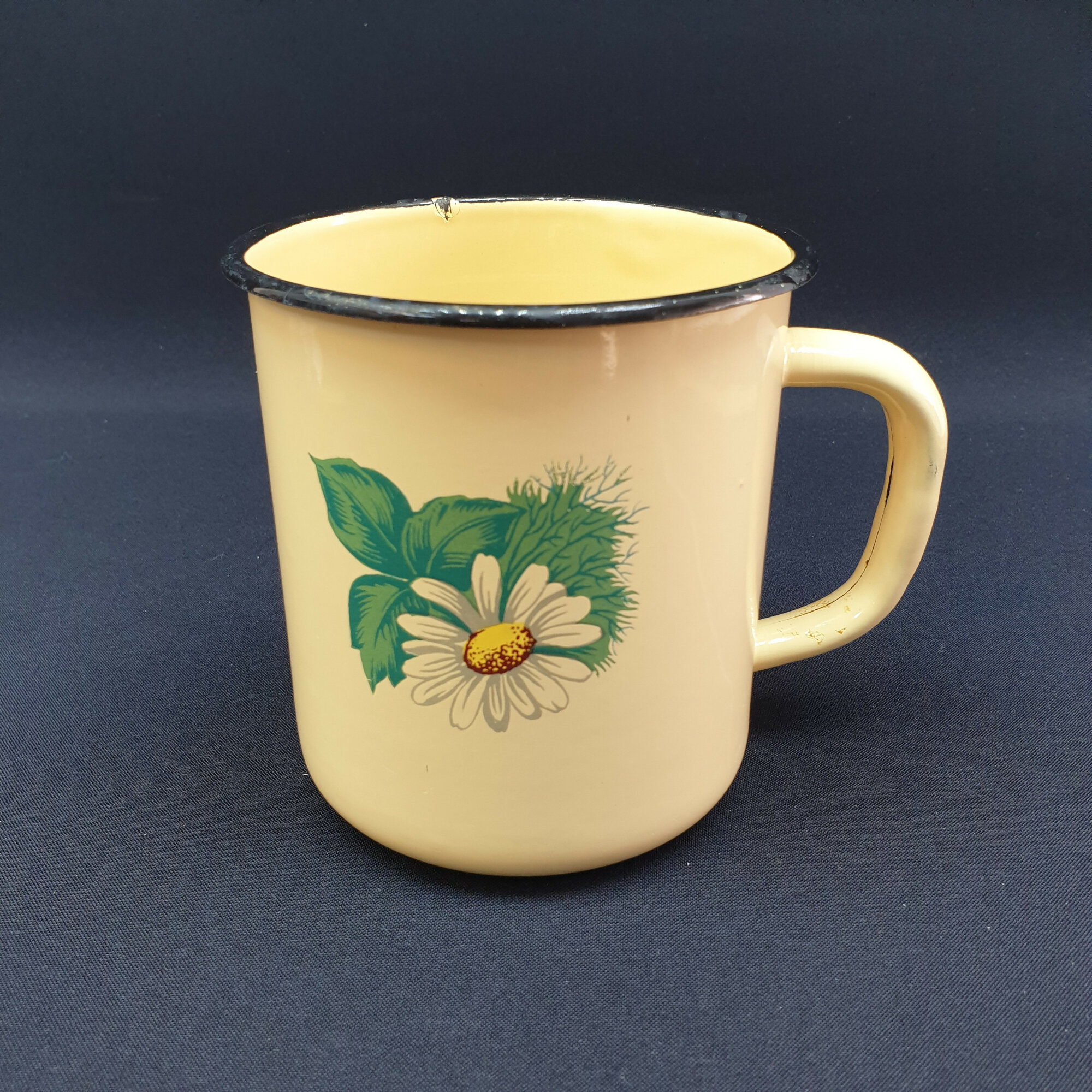 Винтажная эмалированная кружка, метал 1 л, скол, СССР