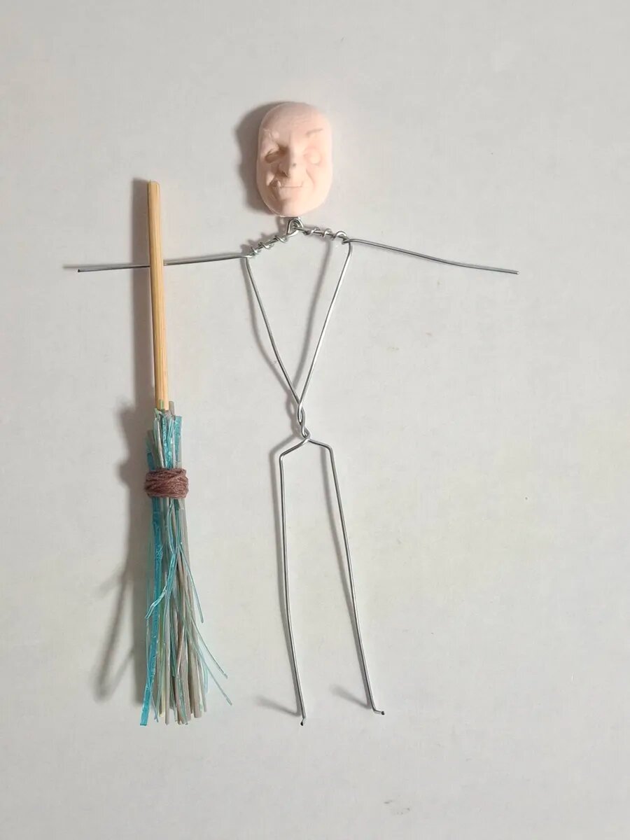 Набор - база, для изготовления ватной игрушки "Баба Яга"