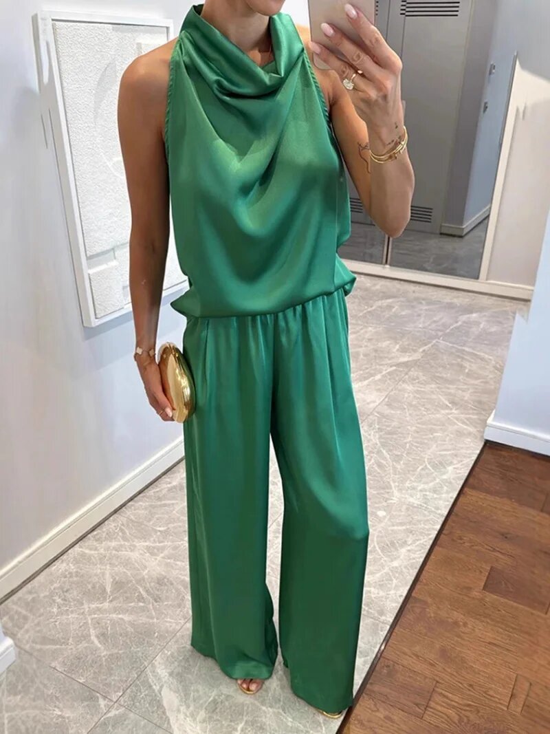 Комплект одежды