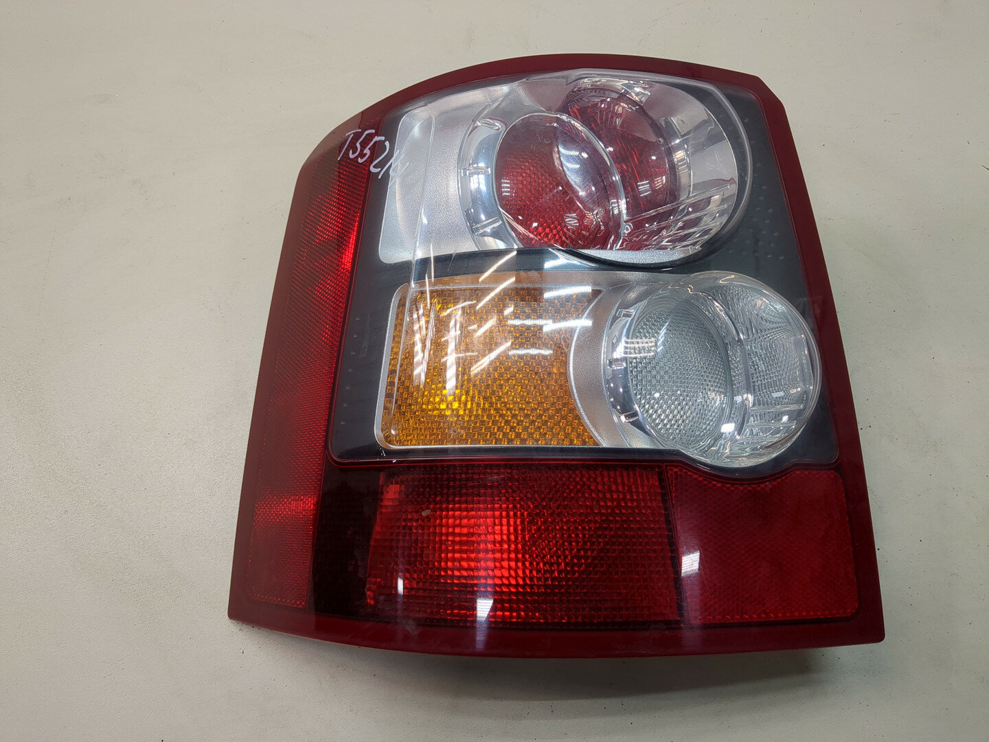 Фонарь (задний) левый Land Rover Range Rover Sport Б/У