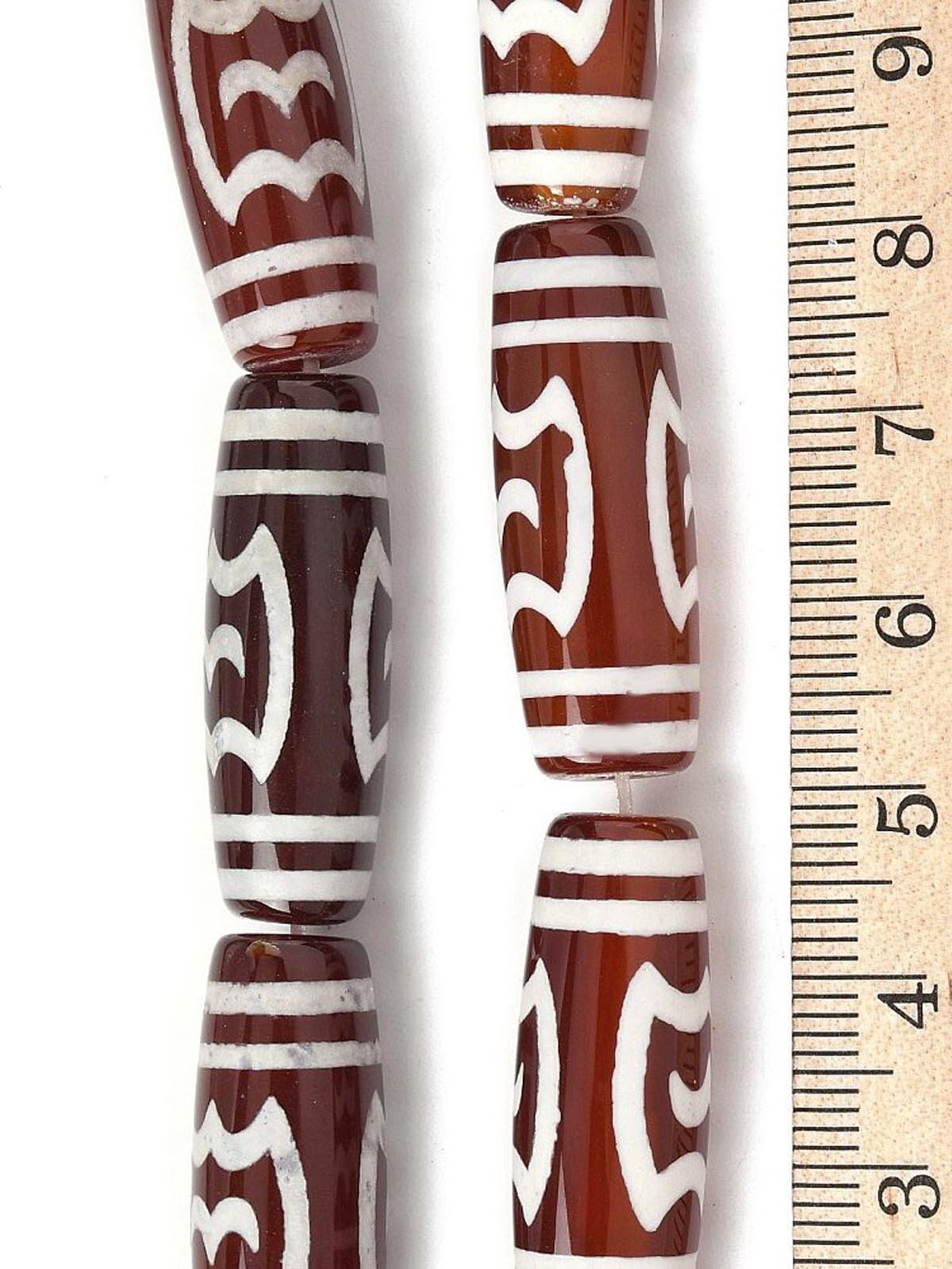 Бусина Дзи натуральный камень Агат коричневый с белым Птицы 0013325 цилиндр 30x12 мм, цена за 1 шт.