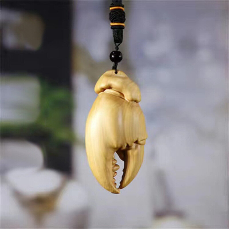 Новый продукт в китайском стиле: ручной денежный талисман из зеленого сандалового дерева, самшита и кипариса, портативная игрушка с трехмерным дизайном, креативной формы крабьего когтя.