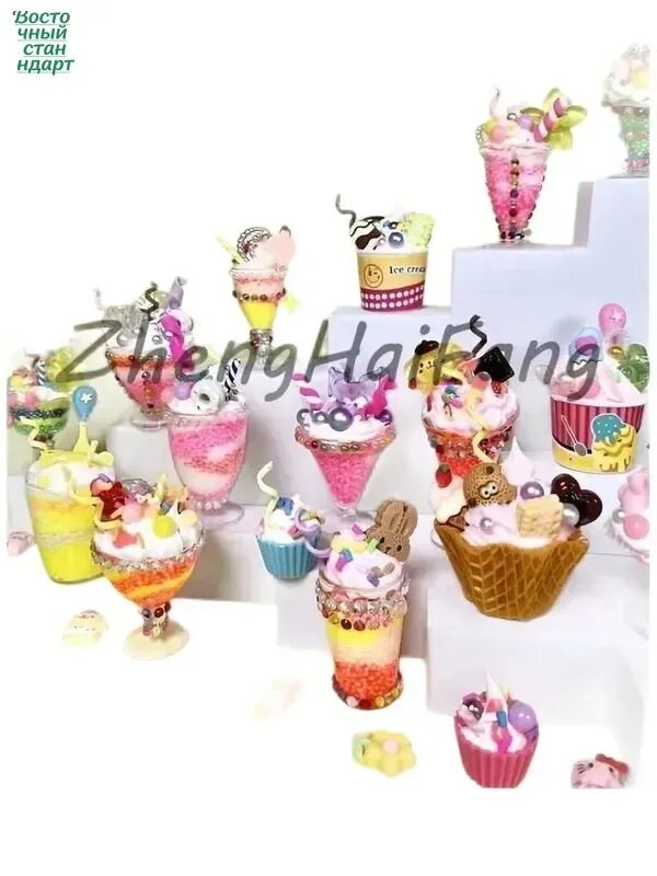 Набор для лепки Candy Clay: 35 форм для десертов, 11 цветов пластилина, аксессуары для творчества