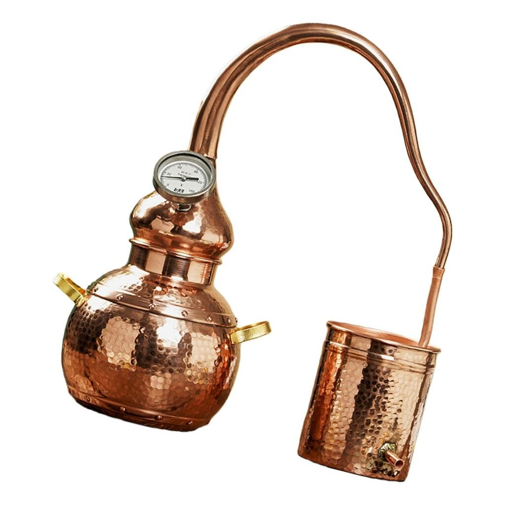 Маленькая медная ректификационная колонна с термометром