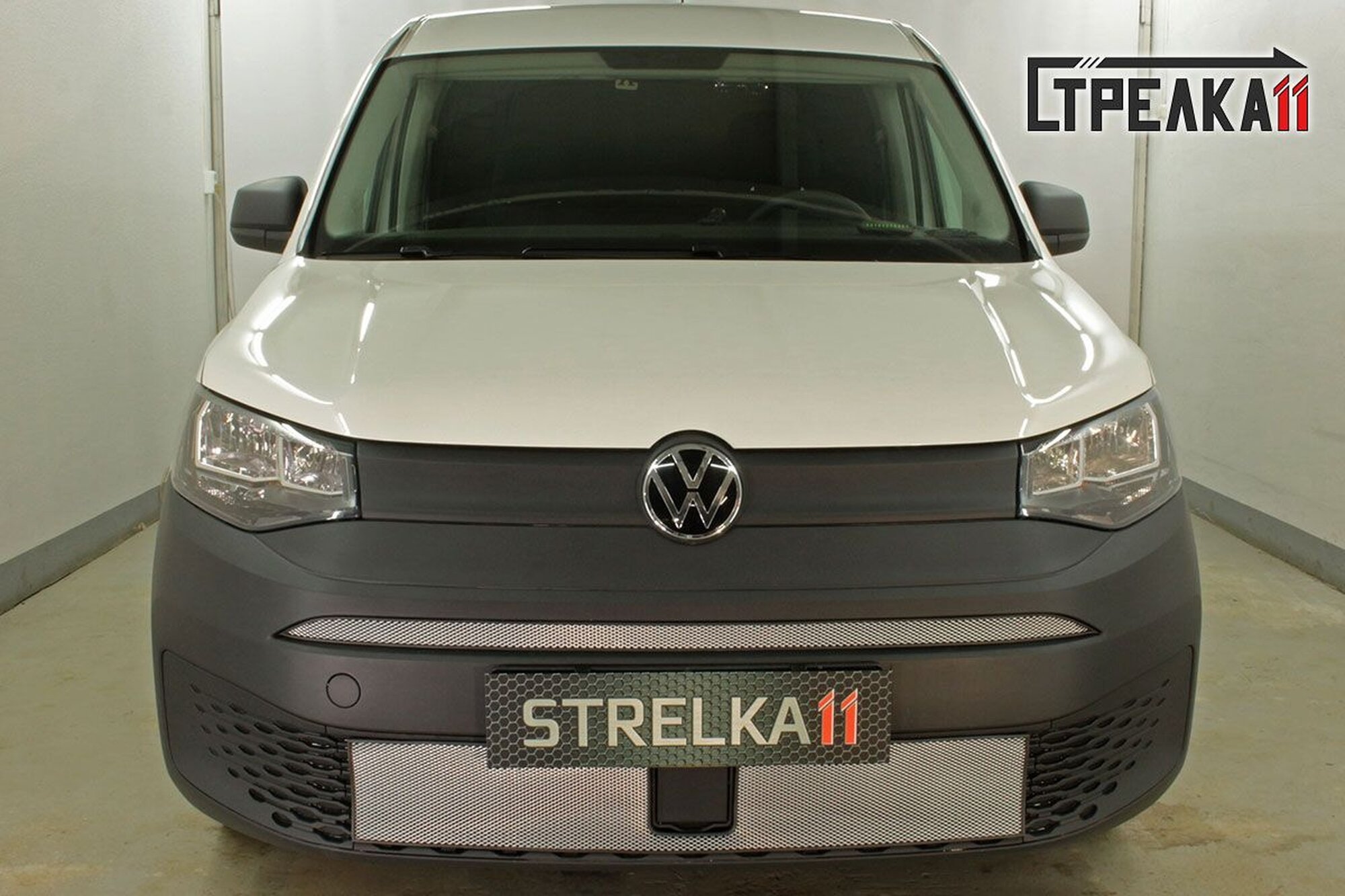 Защитная сетка радиатора с окантовкой и защелками для VOLKSWAGEN CADDY V 2020-, 2шт, хром