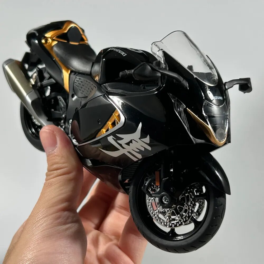 Игрушечный мотоцикл 1:12 Suzuki Hayabusa GSX1300R, Модель из сплава, Со звуком и светом, Коллекционные предметы