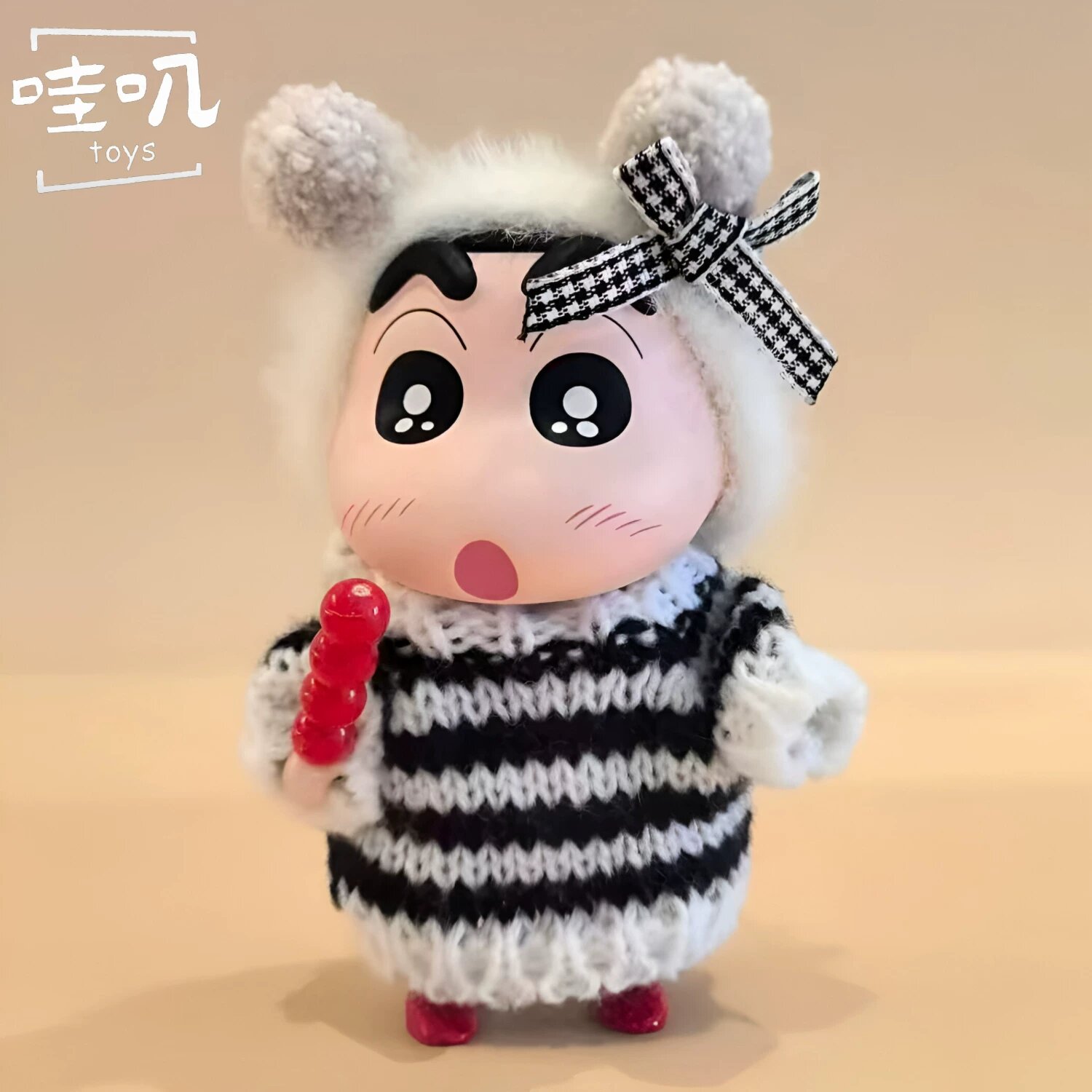 Игрушка Waji TOYS: Свитер с леденцом на палочке, Шин-чан, милый декор для дома, настольное украшение, модная фигурка,