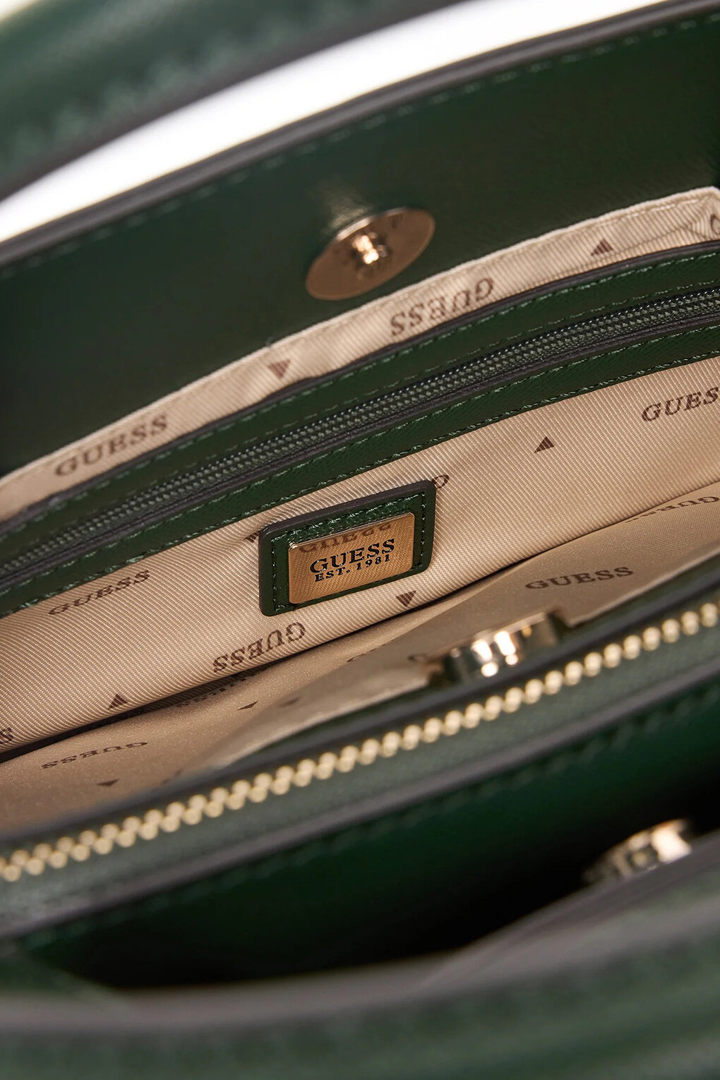 Сумка GUESS, зеленый — фото 1