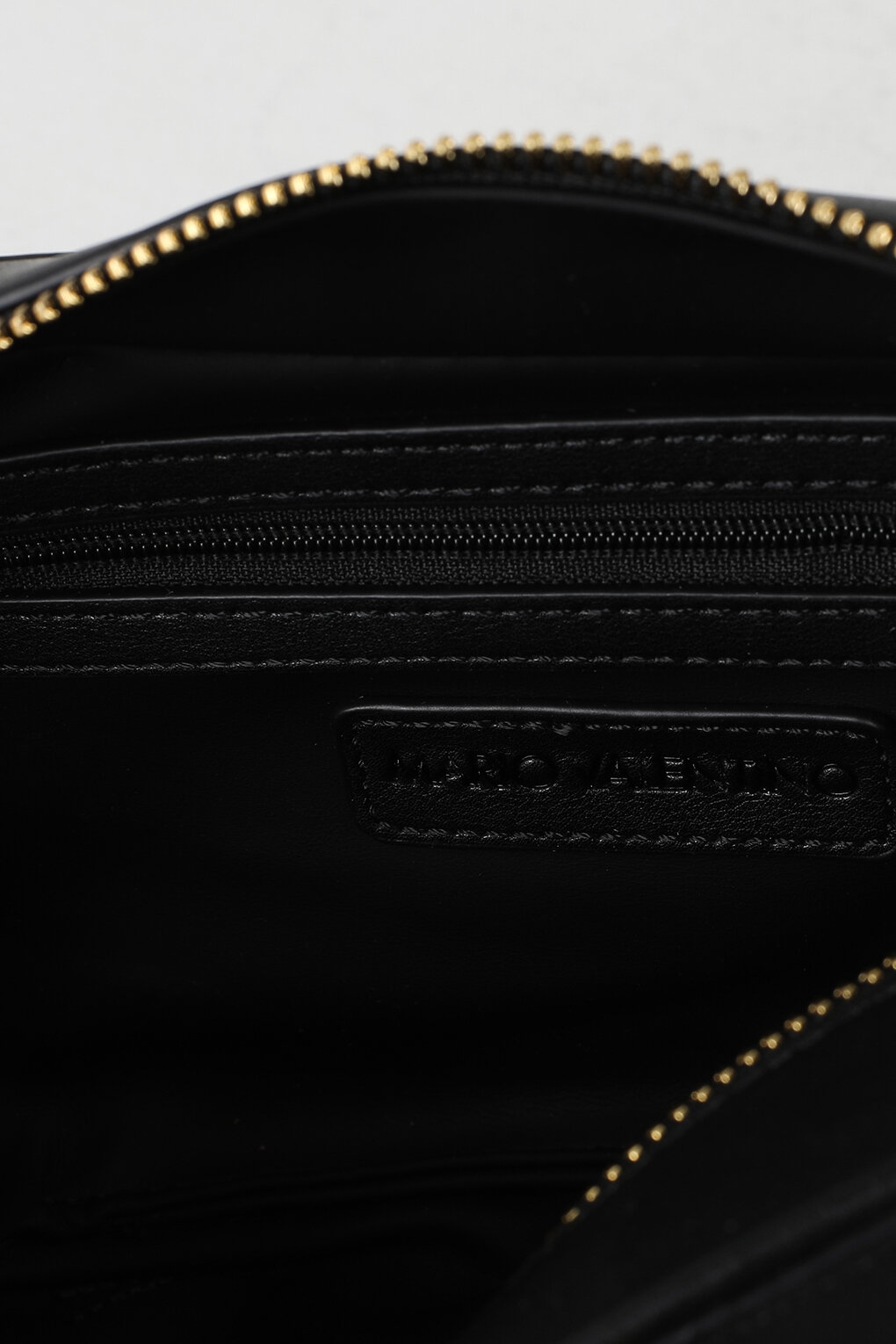 Сумка кросс-боди Valentino, черный — фото 1
