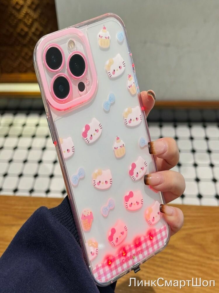 Светящийся чехол для iPhone 13 Pro с图案ом Hello Kitty и голубой подсветкой - яркий аксессуар для подарка — фото 1