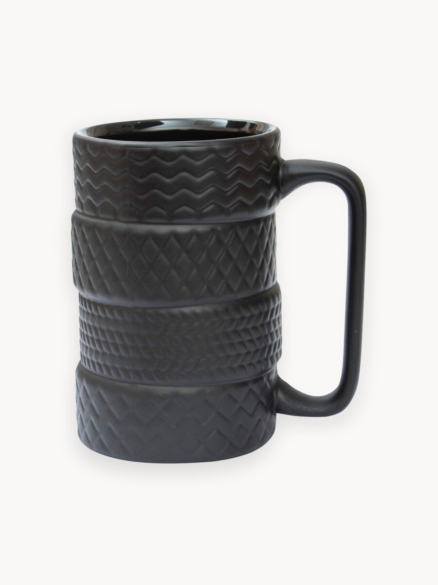 Кружка Автолюбителя черная 450 мл, четыре Шины / Колеса, чашка мужская, большая, для чая и кофе, подарочная