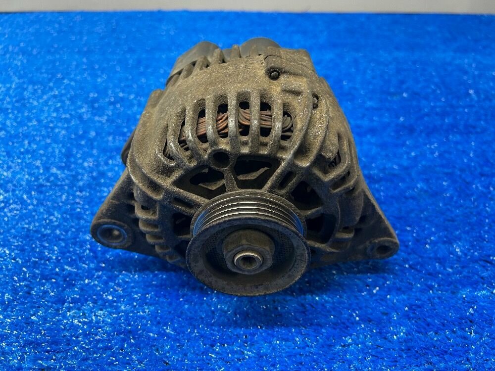 Генератор Hyundai Santa FE (SM) G4JS 2004