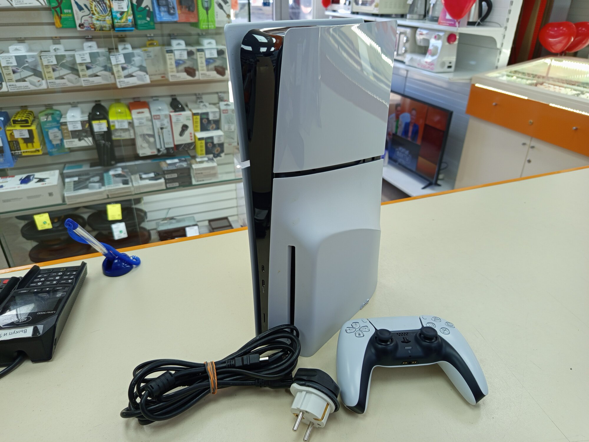 Приставка игровая Sony PlayStation 5 Slim 1TB с дисководом CFI-2, (б/у), уценка