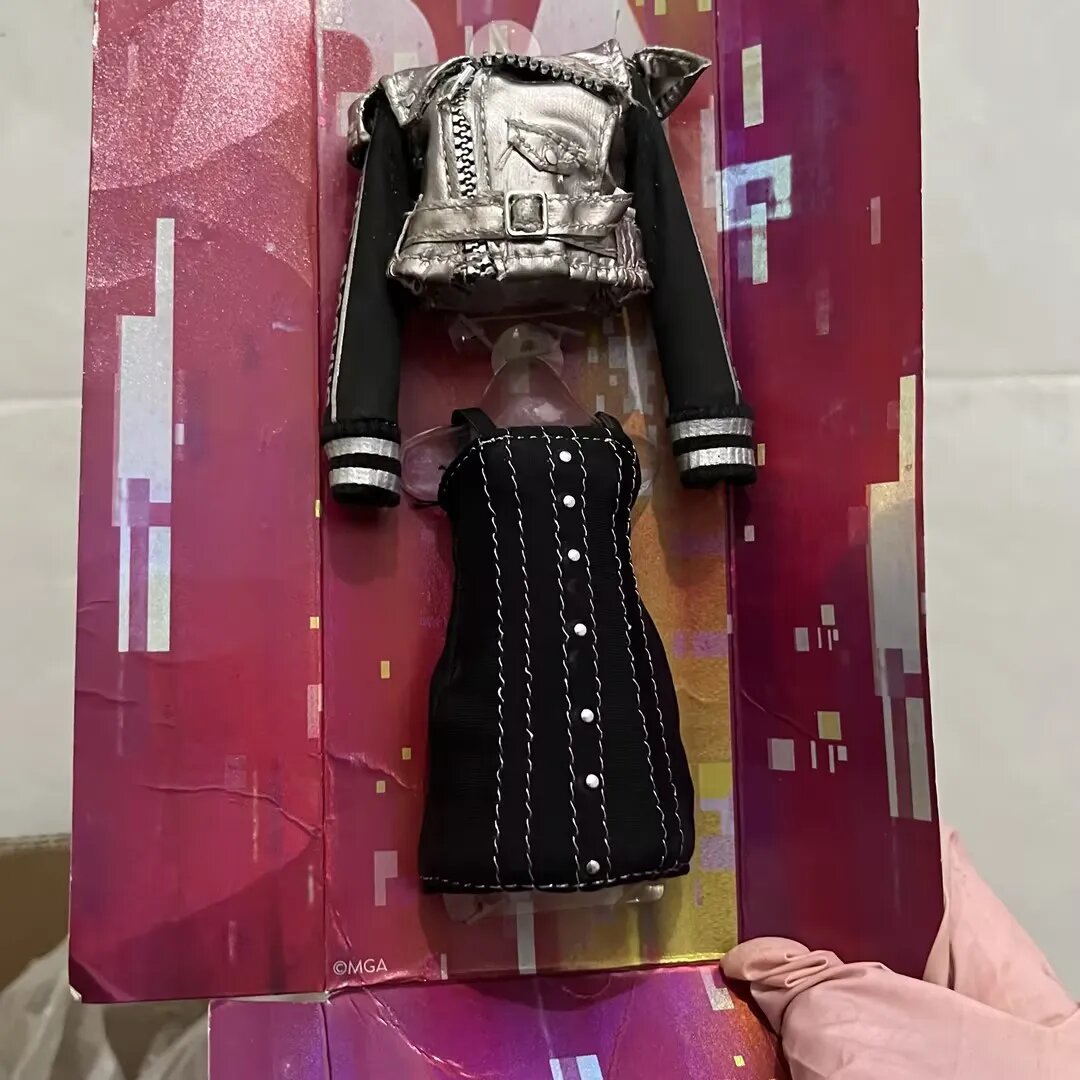 Радужная кукла Shadow High Черный, z-scratch stain