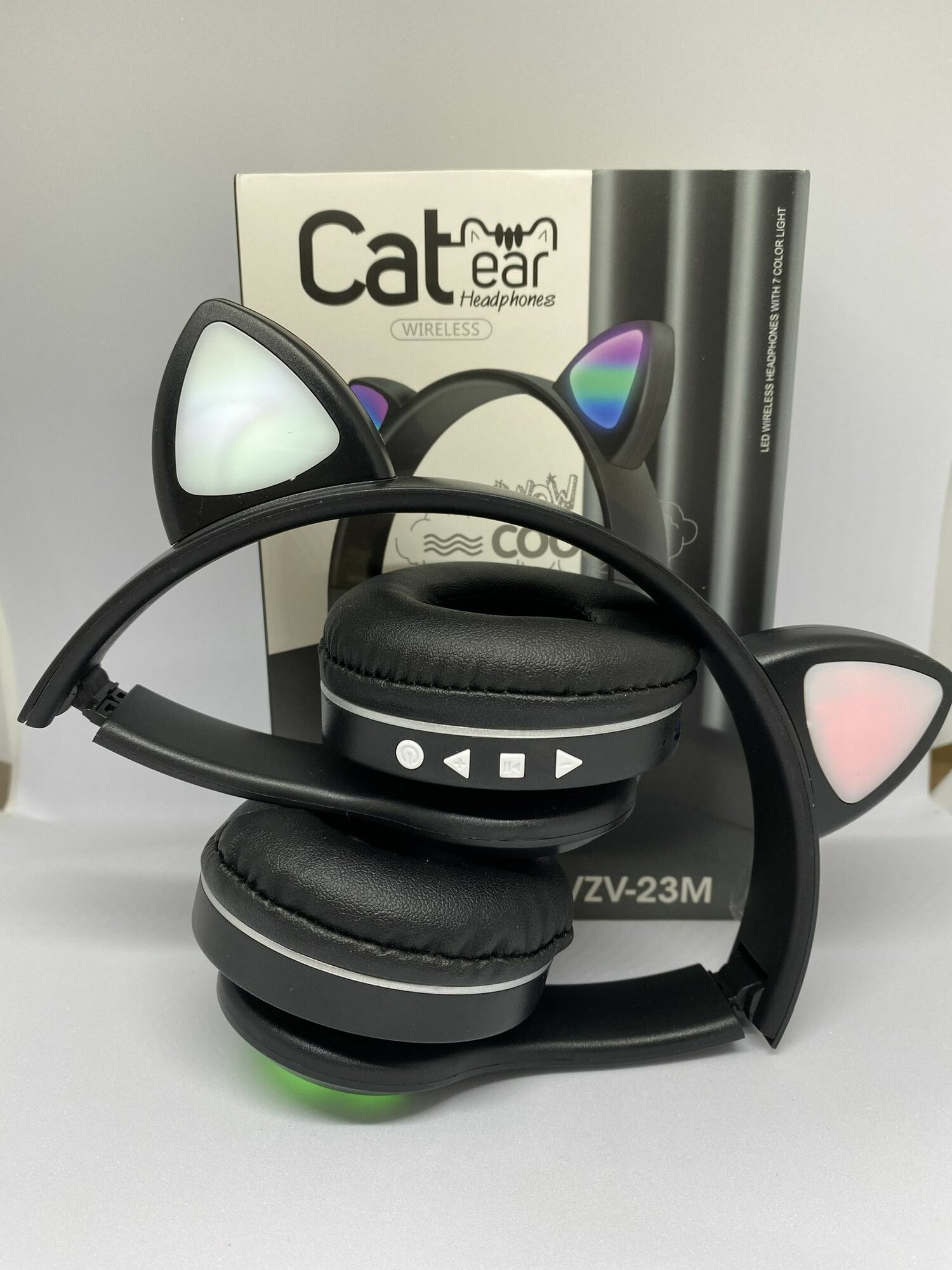 Беспроводные наушники VZV-23M, черные. Наушники беспроводные с ушками кошки. Светящиеся наушники для детей