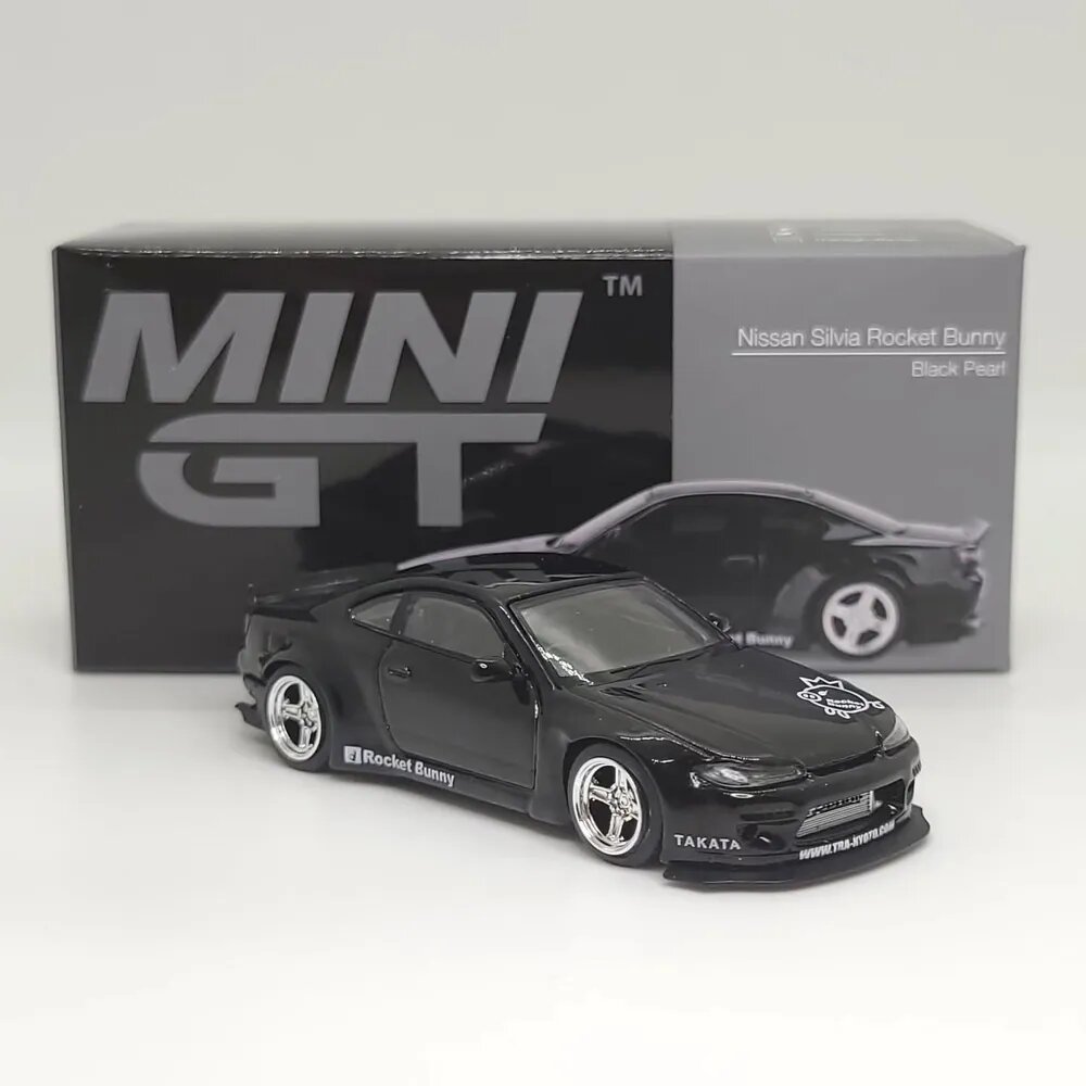 Коллекционная машинка MINI GT 1/64 #602 Nissan Silvia (S15) Rocket Bunny Black Pearl