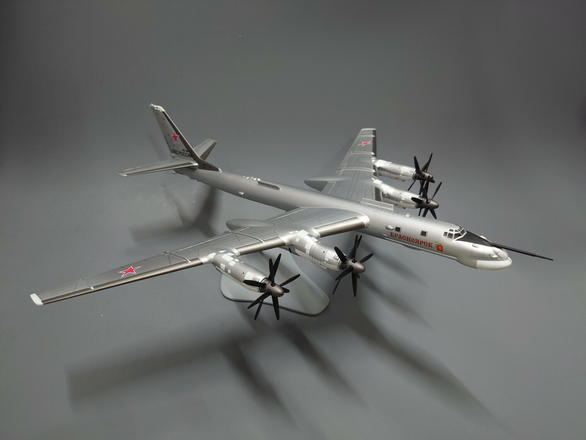 Самолет ТУ-95МС (Красноярск) (RU) [Готовая модель] (1:100) [RF-94123, 19]