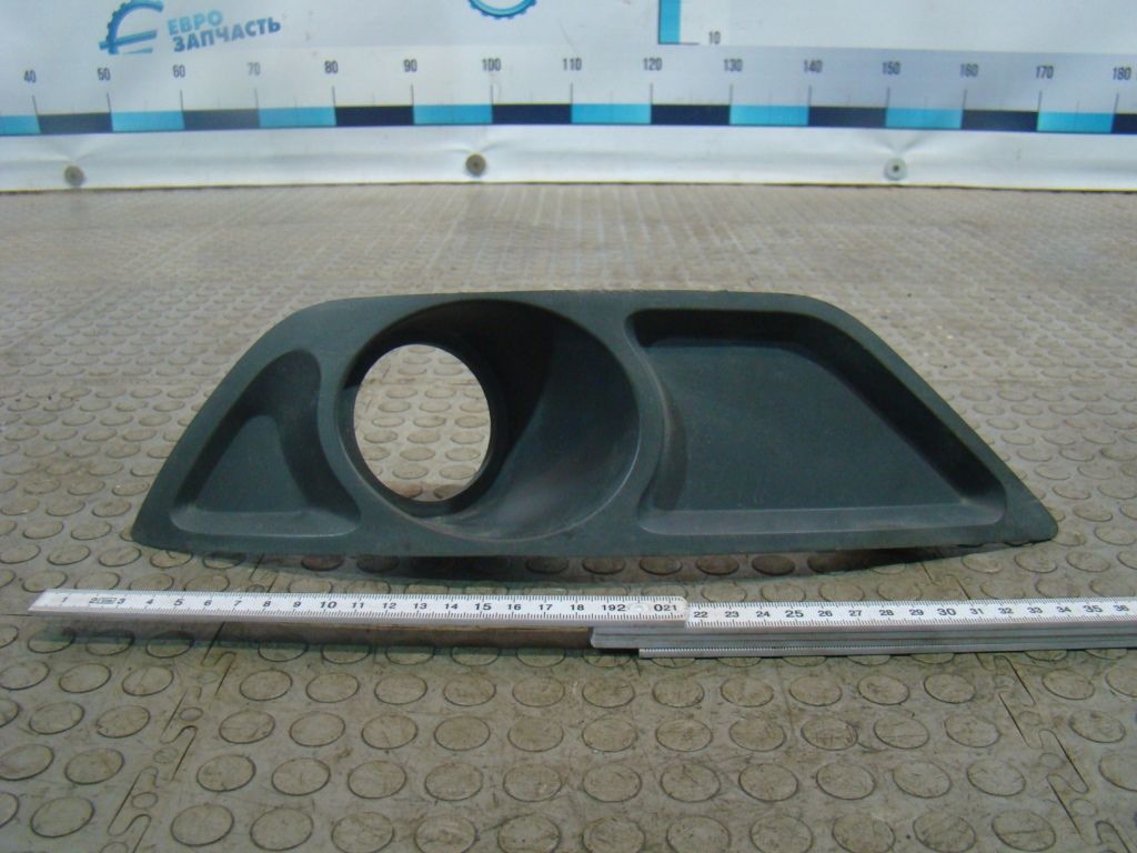 Рамка противотуманной фары левой Daewoo Nexia 1995-2016 E3120111 (с пробегом)