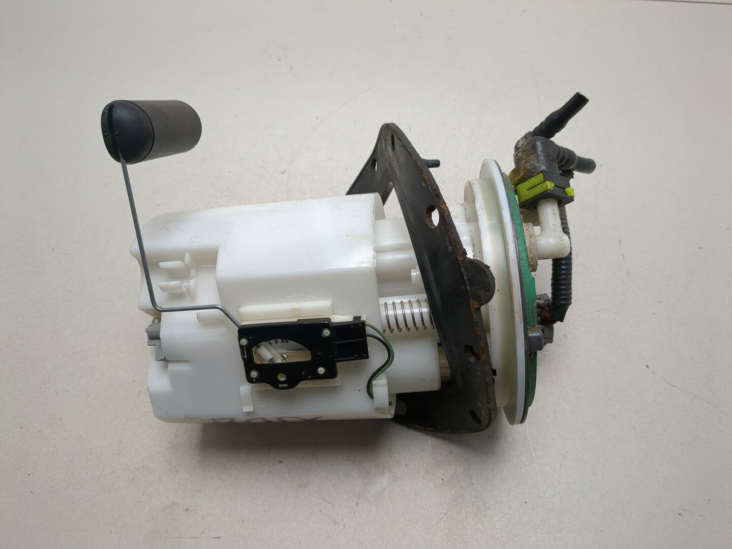 Насос топливный электрический Subaru XV Б/У