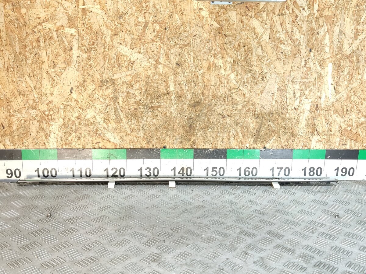 Молдинг стекла двери правой задней CHEVROLET Captiva 2006-2010 20957027