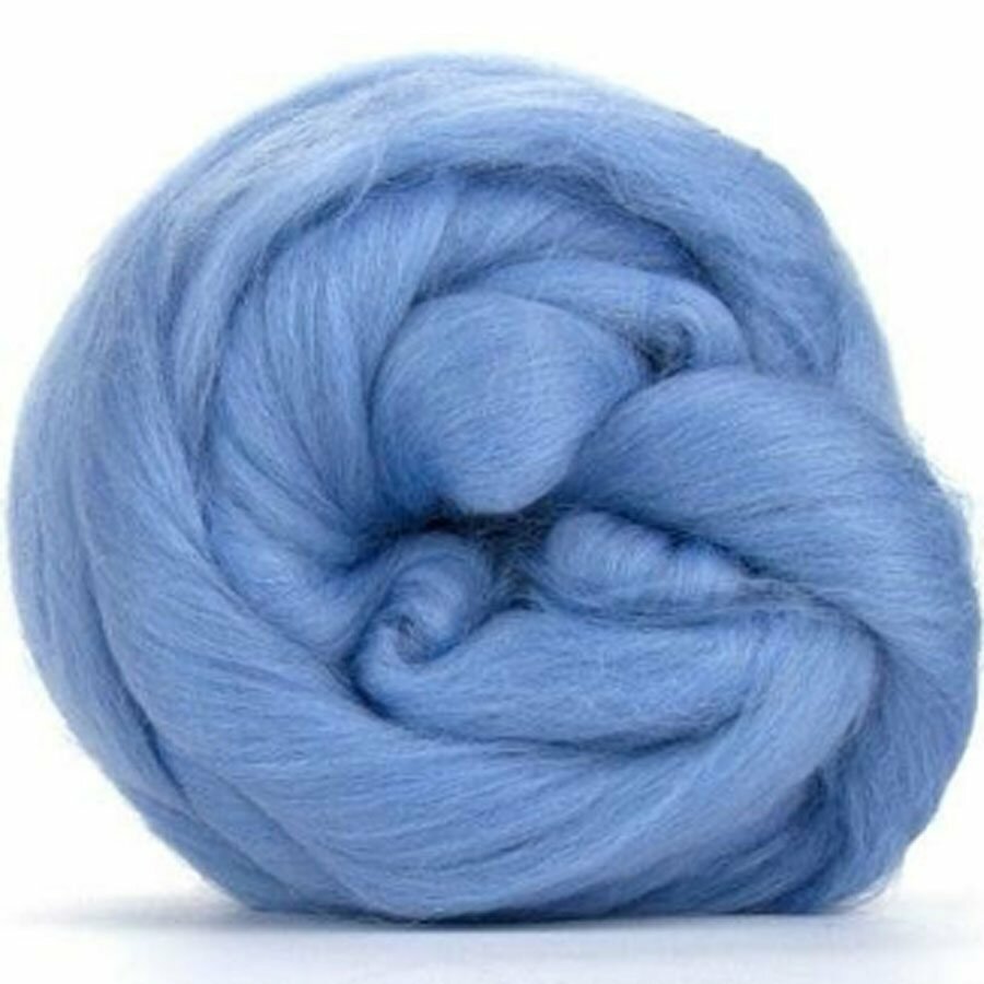 Гребенная лента (топс) 015 голубой 50 гр