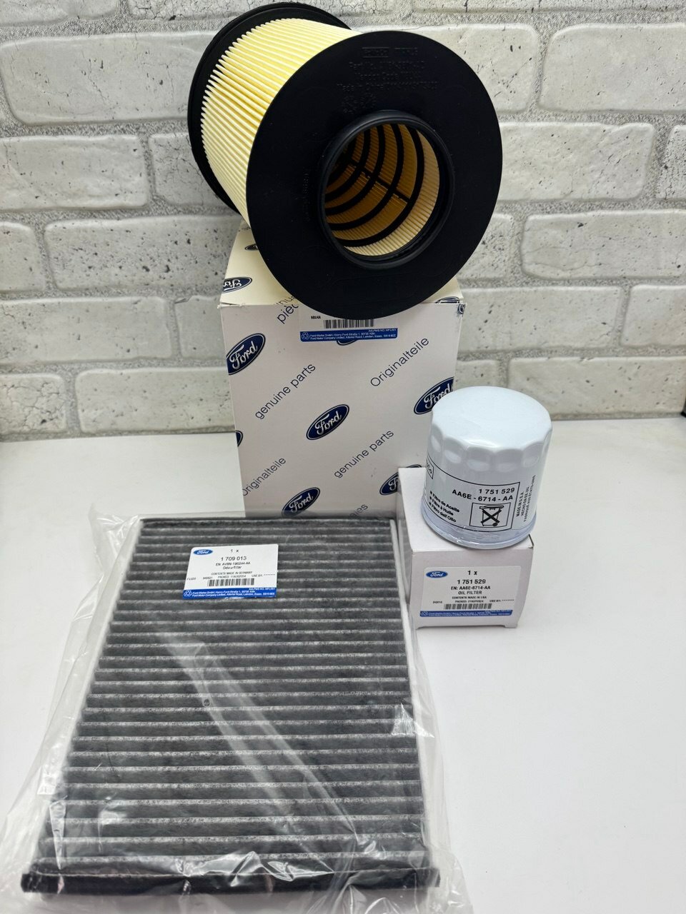 Оригинальный комплект фильтров Ford (1751529 / 1709013 / 1848220)