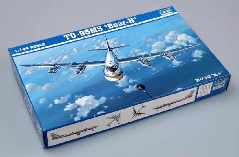 Trumpeter 01601 1/72 Туполев Ту-95МС Медведь-H Пластиковая модель самолёта