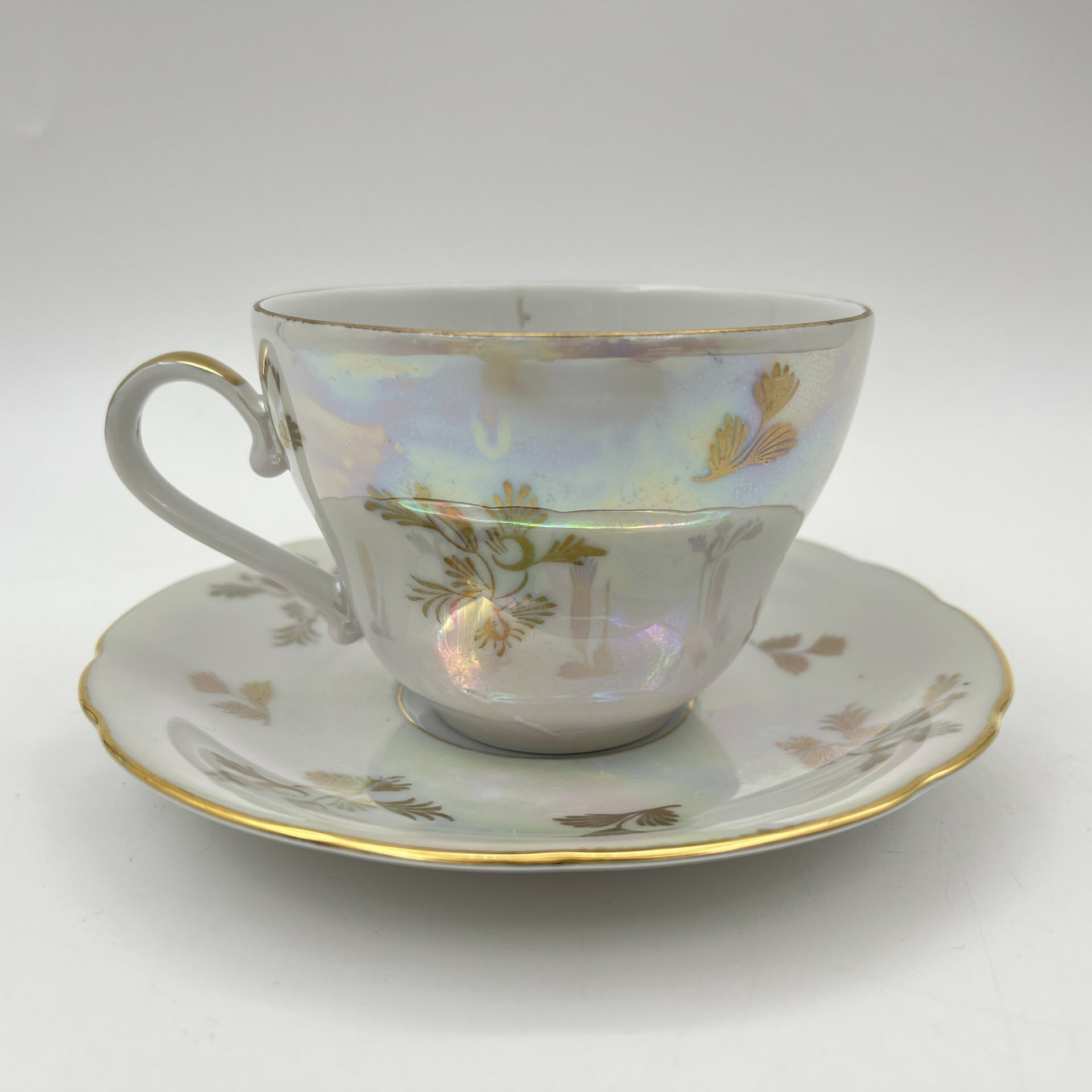 Чайная пара "Мадонна", фарфор, деколь, люстр, золочение, Kahla, ГДР, 1967-1987 гг.