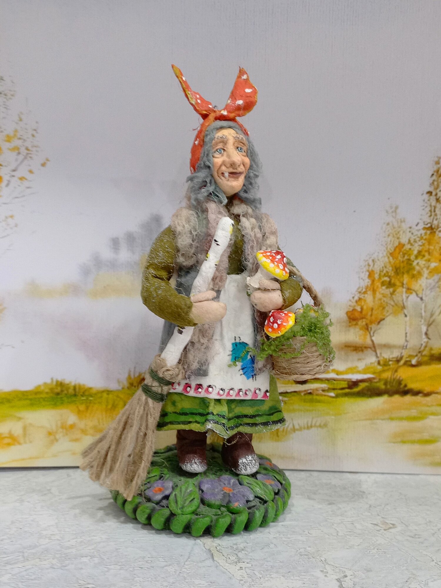 Ватная игрушка "Старуха-чародейка "