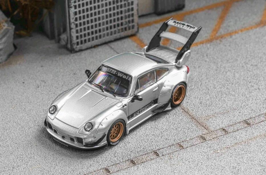 Коллекционная машинка Star Model 1:64 Rauh-Welt Widebody RWB993 High Wing Silver