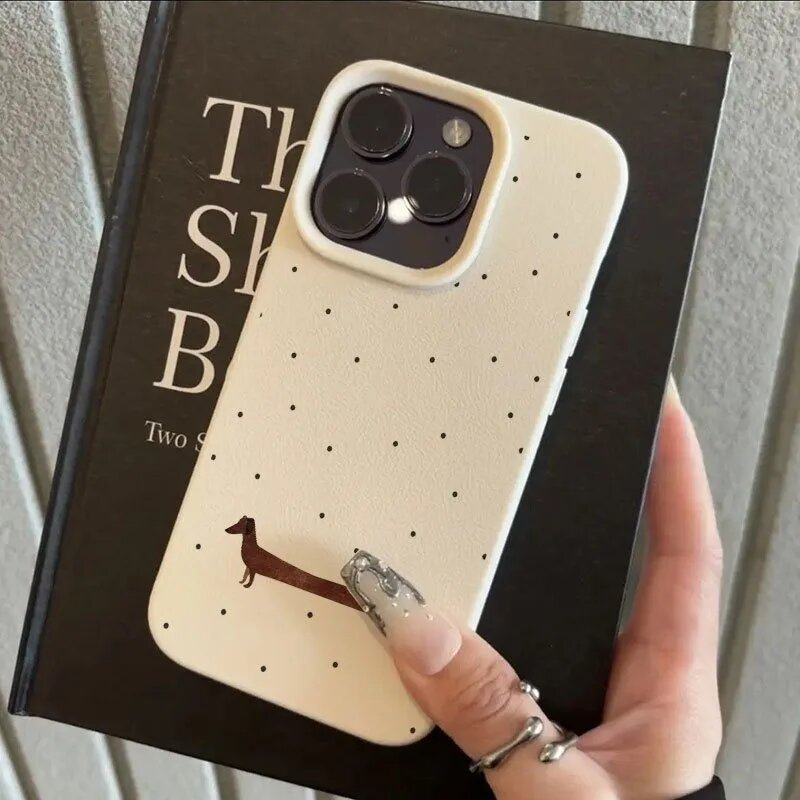 Чехол для iPhone с щенком, белый, текстура личи