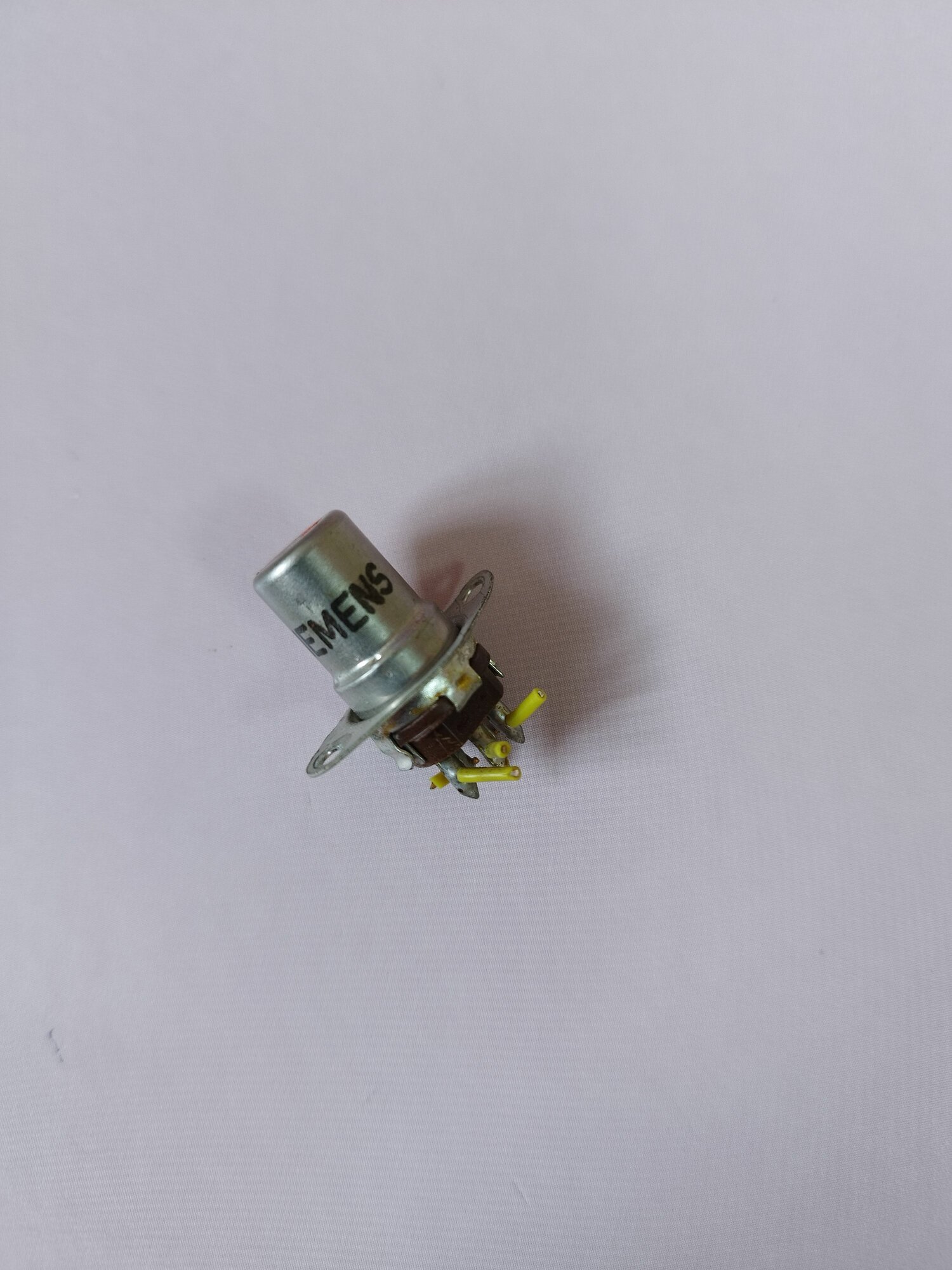 Лампа SIEMENS 7586 триод