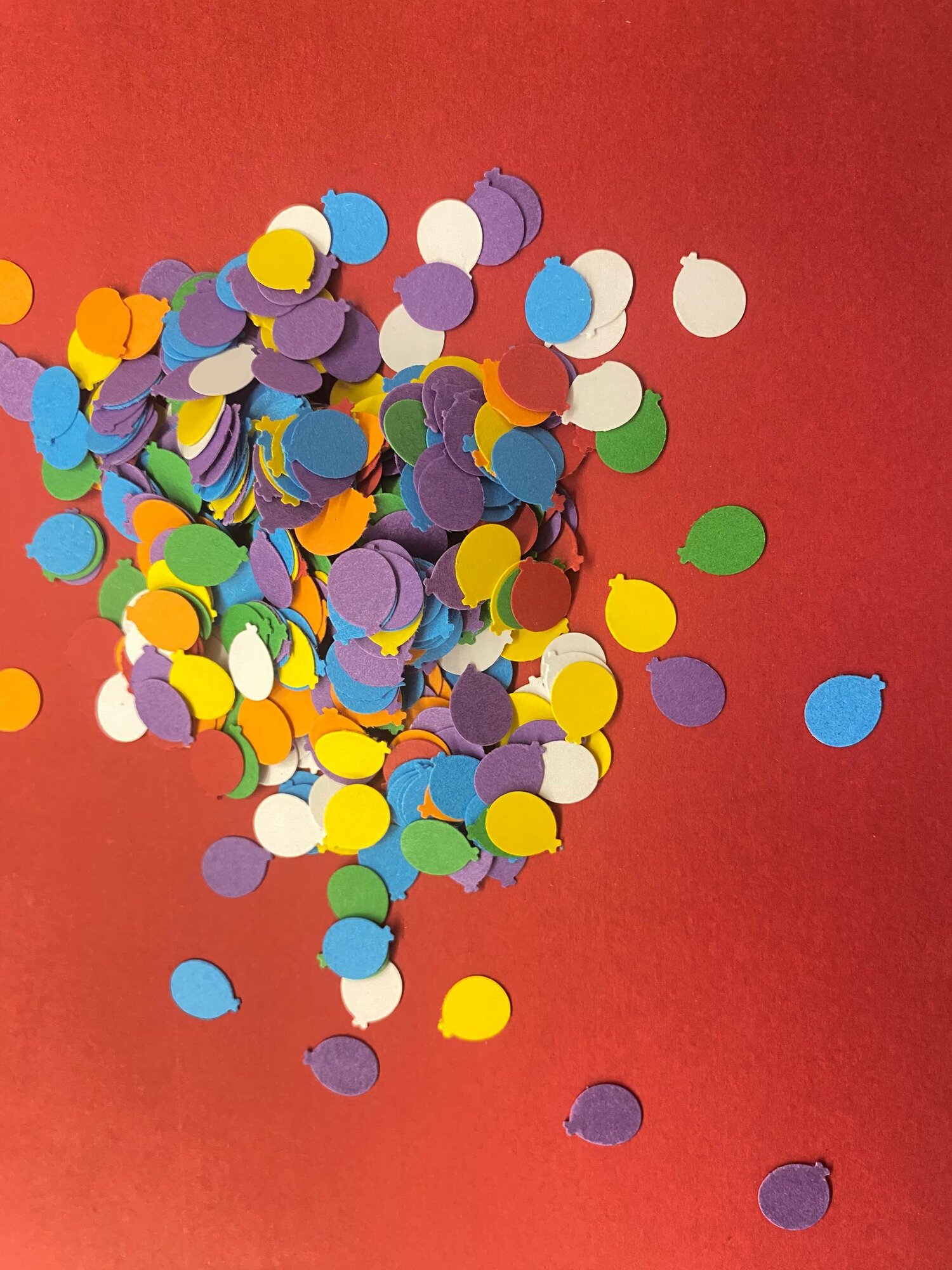 Конфетти "воздушные шарики" разноцветные из картона, ручная, на любой праздник 1 см 10 г