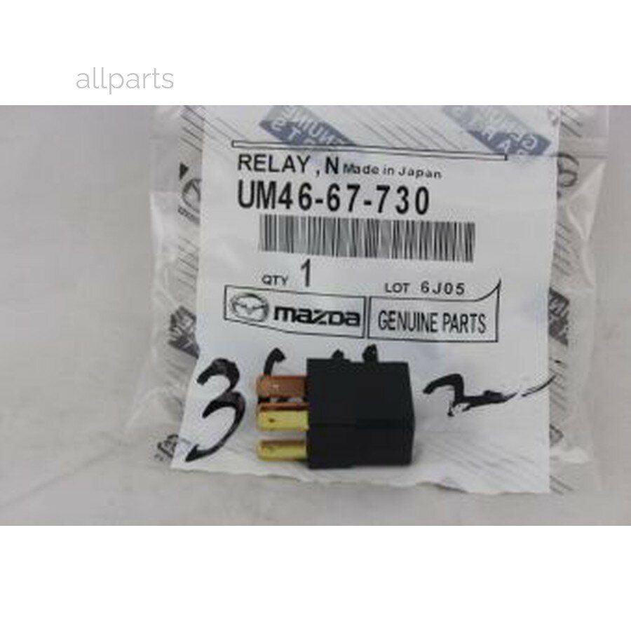 MAZDA UM4667730 реле