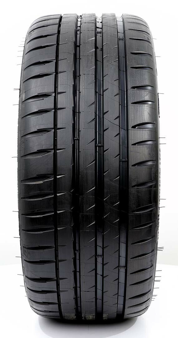 Шина MICHELIN Pilot Sport 4 S, летняя, 245/35, RZR20, TL, 95(Y), высота профиля 35 1 шт.