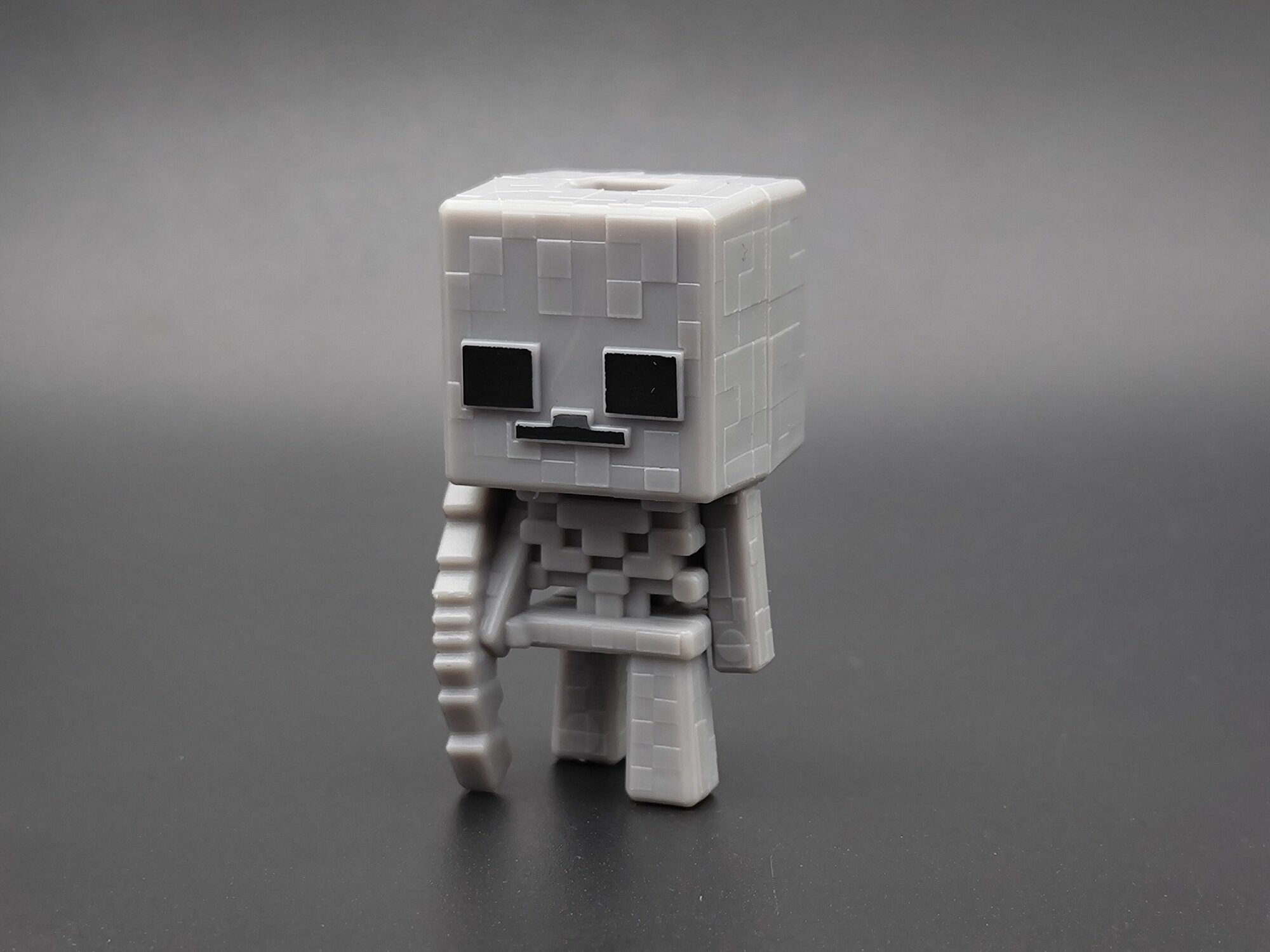 Игрушка Minecraft Kinder Joy коллекционная: Скелет