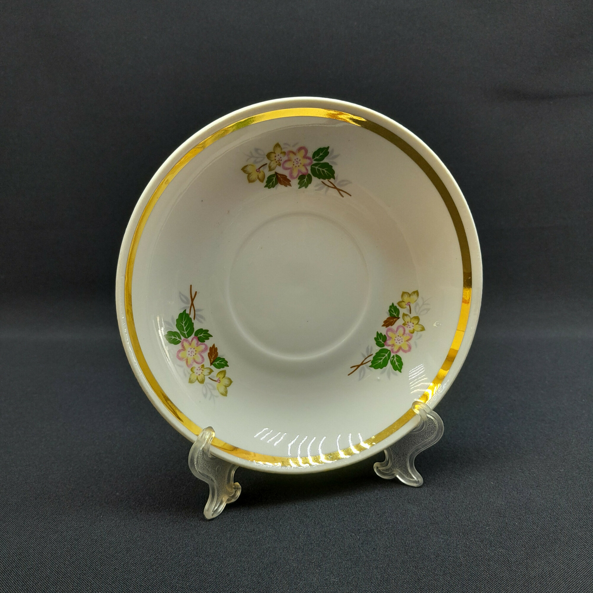 Винтажное чайное кофейное блюдце Вербилки, фарфор 16 см, СССР