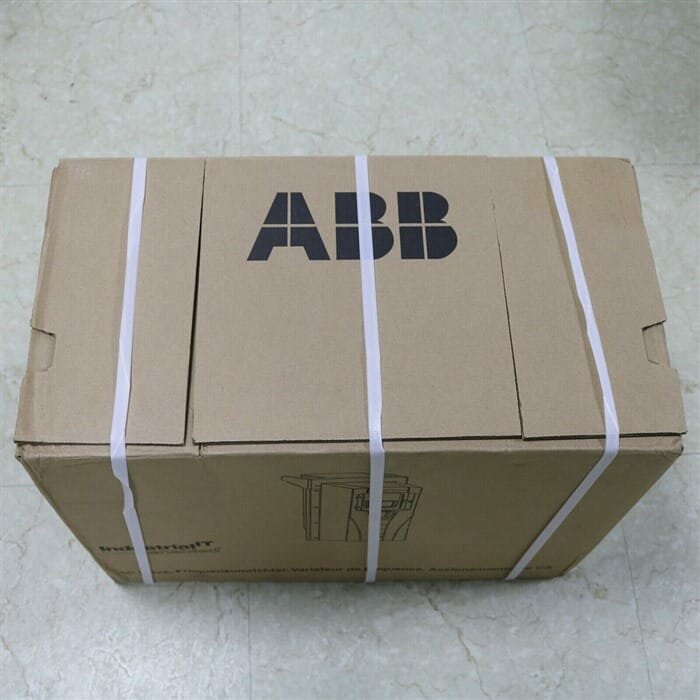 Модуль ABB ACS880-01-04A8-5