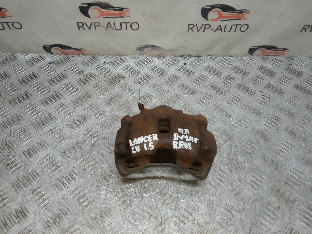 Суппорт передний правый Mitsubishi Lancer CK 95-00