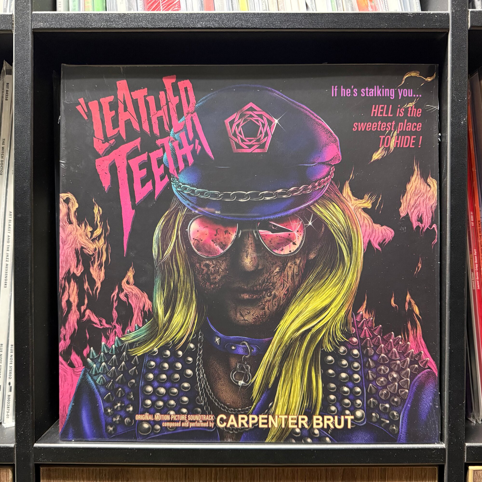 Виниловая пластинка CARPENTER BRUT - Leather Teeth (still sealed, gatefold LP) LP Винил