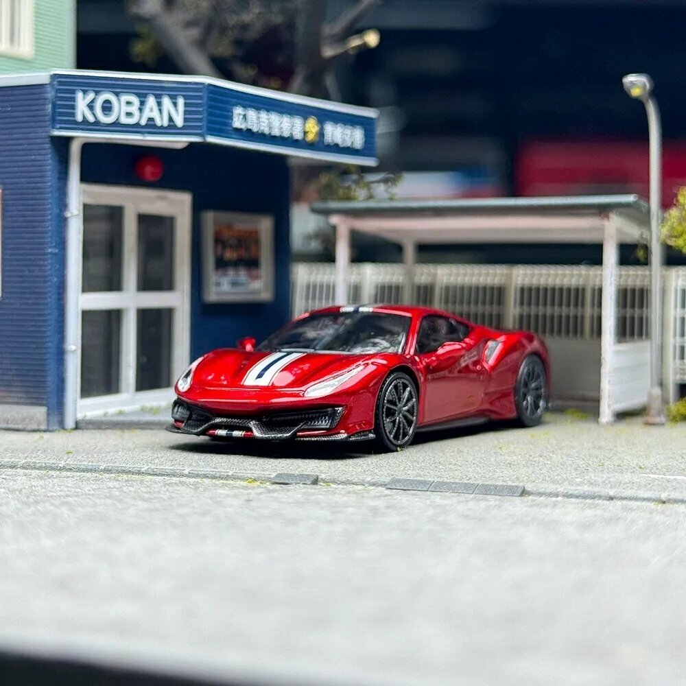 Машинка TOC 1:64 Ferrari 488 Pista
